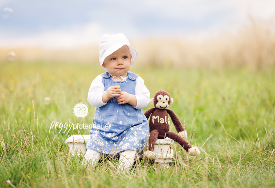 Malu, 9 Monate - süße Babybilder in der Natur | Fotograf Bamberg ...